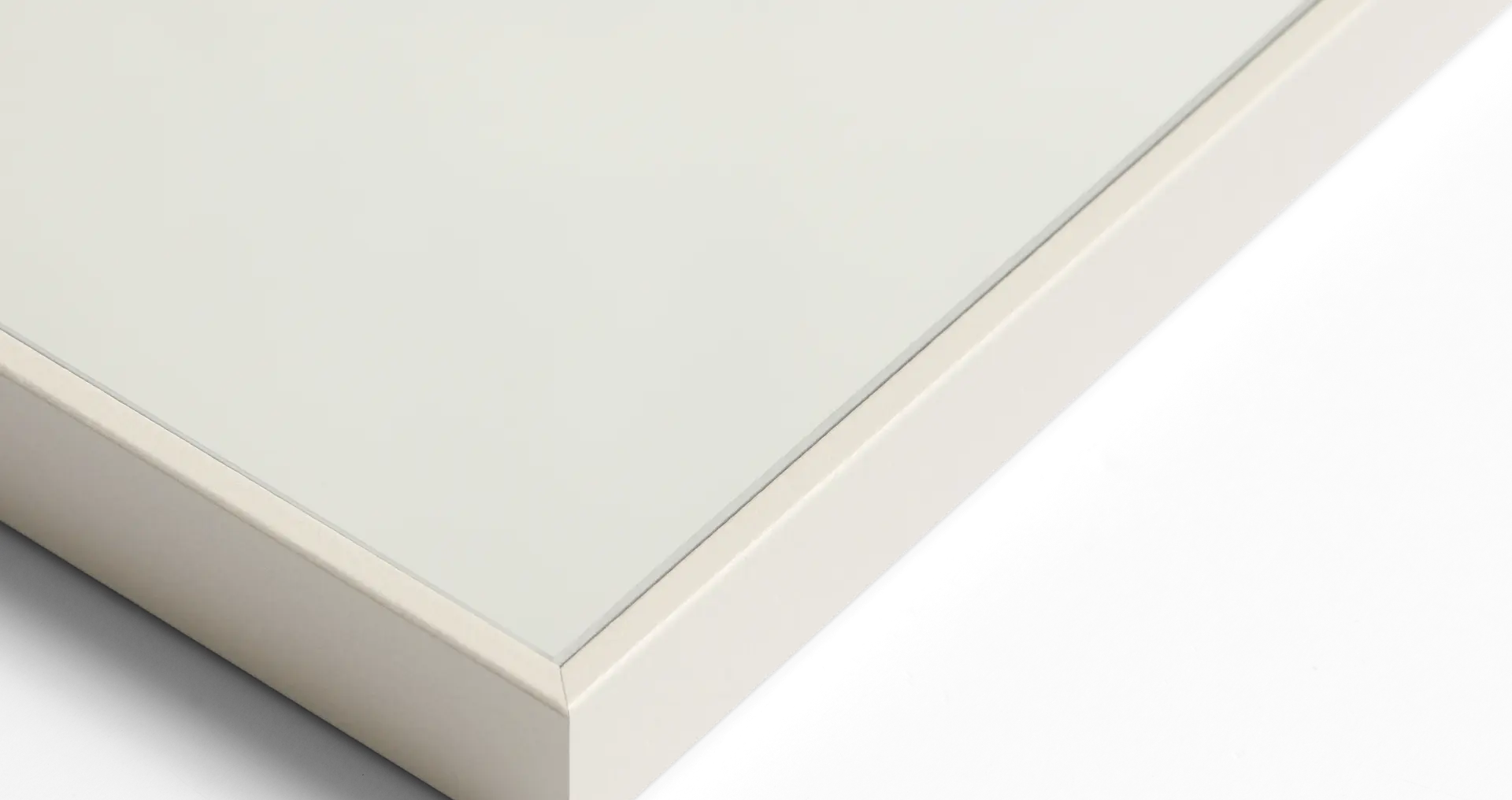 Designer mirrors | Upgrade your interior here | BoConcept