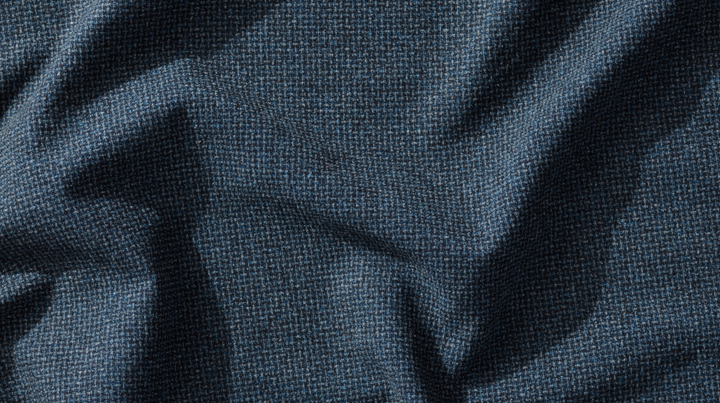 Free material samples | 120+ fabrics and leather | BoConcept